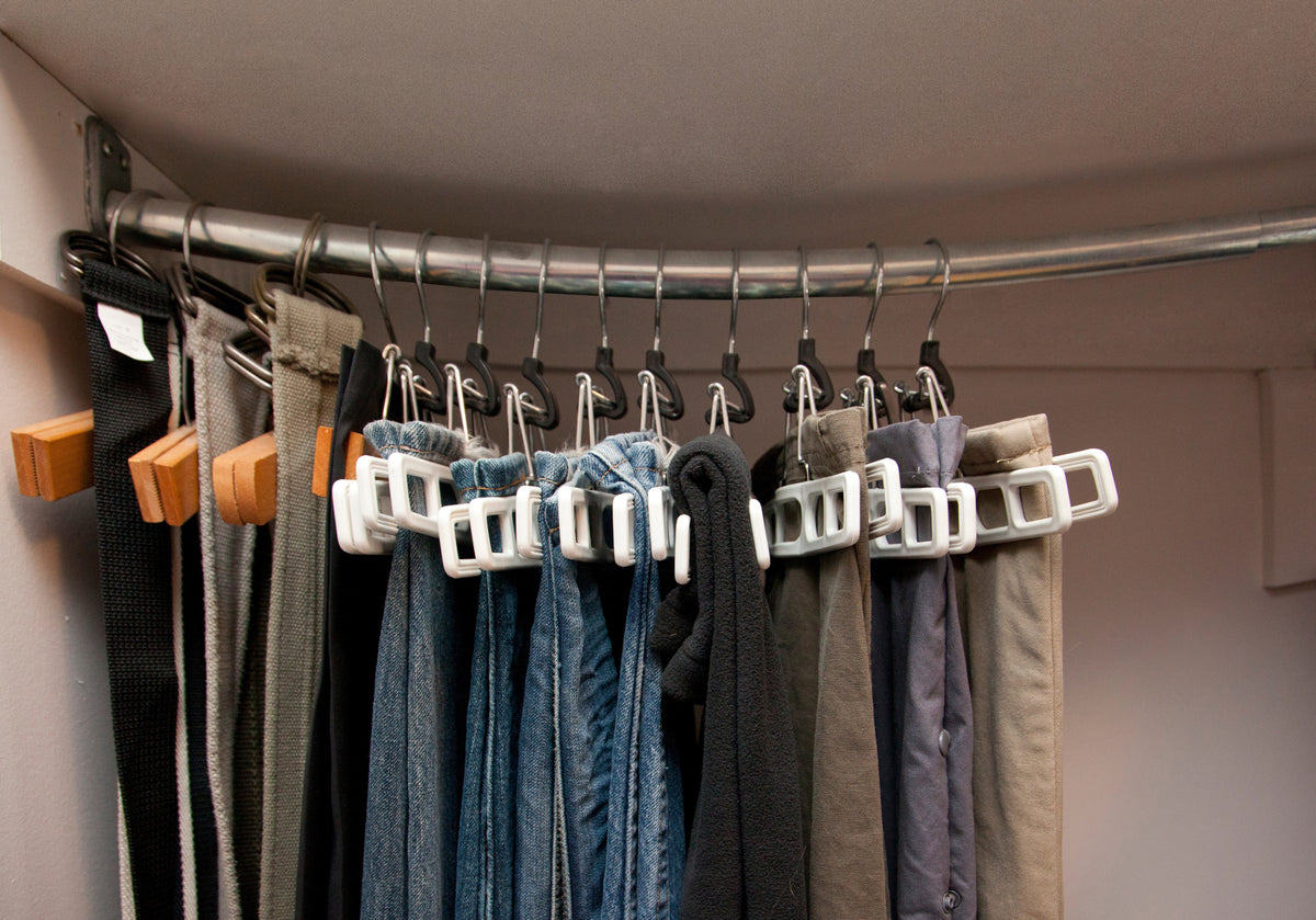 How You Know It’s Time to Upgrade Your Closet Rod – Hardware Decor